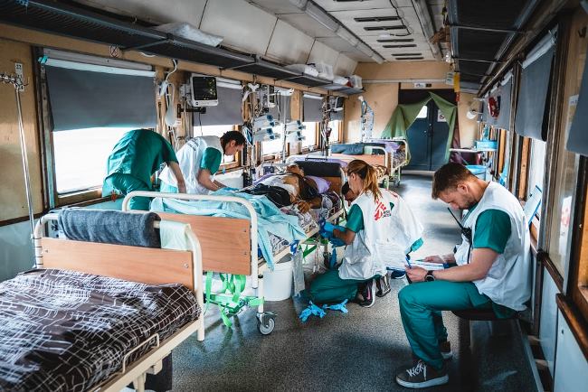In South Africa, medical trains boost mental health services to rural ...